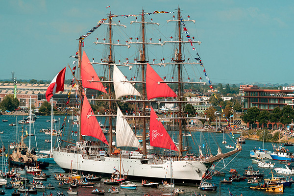 Sail Amsterdam 2025: Spektakuläre Fotos vom Mega-Event